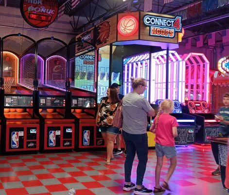 FUN BARN - Updated January 2026 - 16 Photos & 15 Reviews - 14333 U.S ...