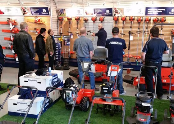 HITCH CITY - Updated January 2026 - 45 Photos - 5170 Dixie Road ...