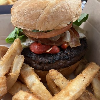 BLACK RIVER BARN - Updated July 2024 - 219 Photos & 388 Reviews - 1178 ...