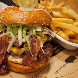 LARDO - Updated December 2025 - 856 Photos & 414 Reviews - Level 2 ...