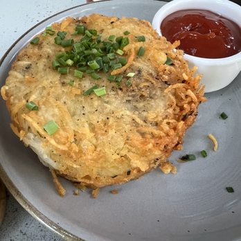 TWO HANDS - Updated June 2025 - 1016 Photos & 498 Reviews - 1011 South ...