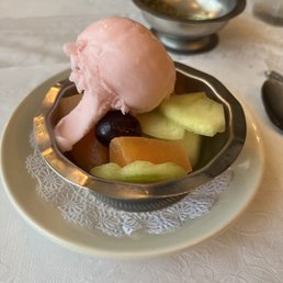 THE WHATELY INN - Updated December 2025 - 45 Photos & 109 Reviews - 193 ...