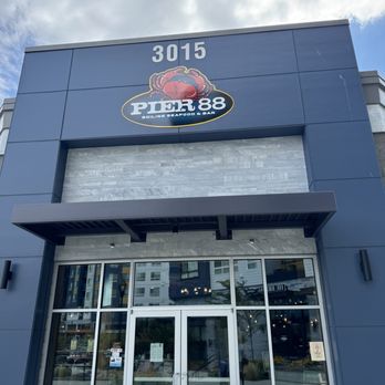 PIER 88 BOILING SEAFOOD & BAR LYNNWOOD - Updated March 2025 - 191 ...
