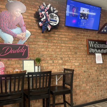 MANDO’S BISTRO - Updated October 2025 - 12 Photos - 623 Pointe S Pkwy ...