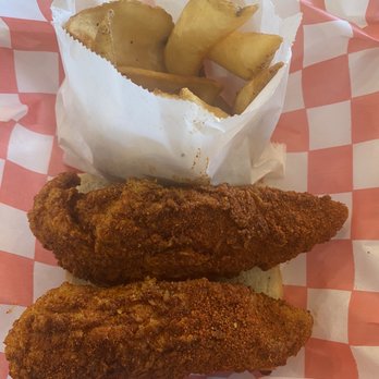 SMACKBIRD HOT CHICKEN - FORT WORTH - Updated December 2025 - 73 Photos ...