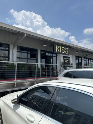 KISS LOUNGE - Updated December 2025 - 44 Photos & 24 Reviews - 6198 ...