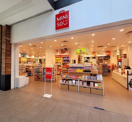 MINISO - Updated December 2025 - 21 Photos - 24201 West Valencia Blvd ...