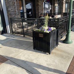 ROASTERS - Updated March 2025 - 287 Photos & 247 Reviews - 6225 Roswell ...