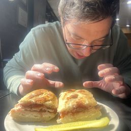 RIVER STREET DELI - Updated September 2025 - 137 Photos & 231 Reviews ...