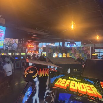 UP-DOWN ARCADE BAR - Updated June 2025 - 90 Photos & 16 Reviews - 113 ...