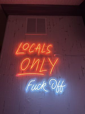 LOCALS ONLY - Updated August 2024 - 20 Photos & 27 Reviews - 25 East ...