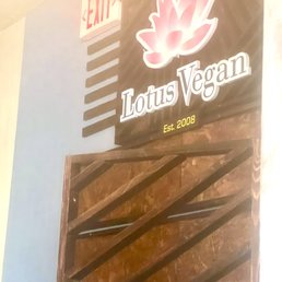 LOTUS VEGAN - Updated December 2025 - 800 Photos & 1388 Reviews - 4715 ...