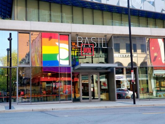 BASIL BOX - Updated May 2025 - 283 Photos & 198 Reviews - 351 Yonge ...