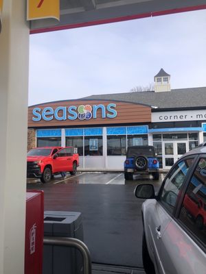 SEASONS CORNER MARKET - Updated April 2025 - 13 Photos - 708 Greenwich ...
