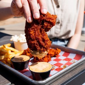 LAVA HOT CHICKEN - Updated July 2025 - 26 Photos & 17 Reviews - 6310 ...