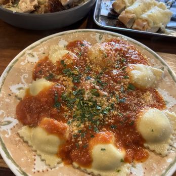 FORMA PASTA - Updated August 2025 - 104 Photos & 40 Reviews - 531 ...