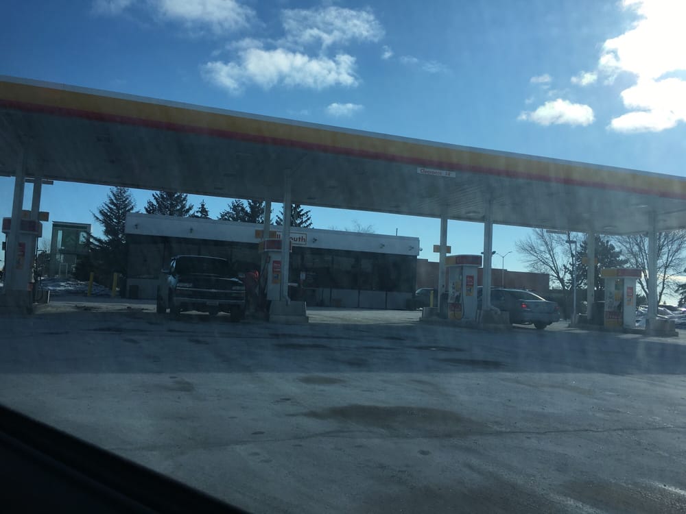 SHELL SOUTH WEST BEND - Updated August 2025 - 815 W Paradise Dr, West ...