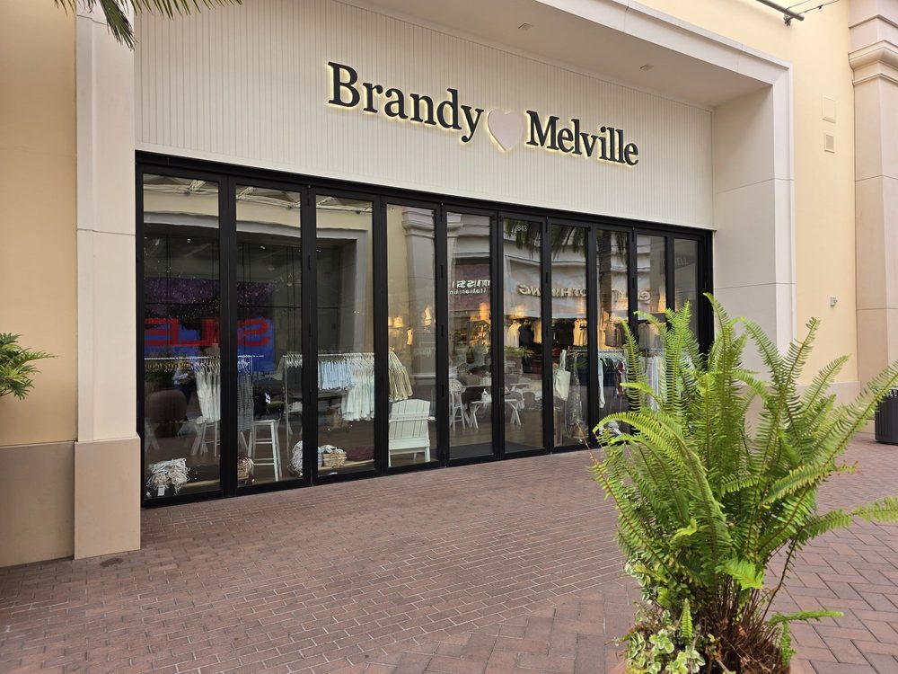 BRANDY MELVILLE - Updated December 2025 - 64 Photos & 274 Reviews - 843 ...