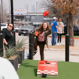HATTIE B’S HOT CHICKEN - AUSTIN - SOUTH LAMAR - Updated December 2025 ...