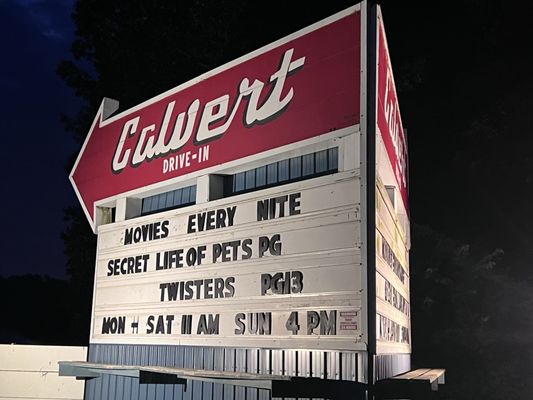 CALVERT DRIVE-IN THEATRE - Updated August 2025 - 33 Photos & 25 Reviews ...