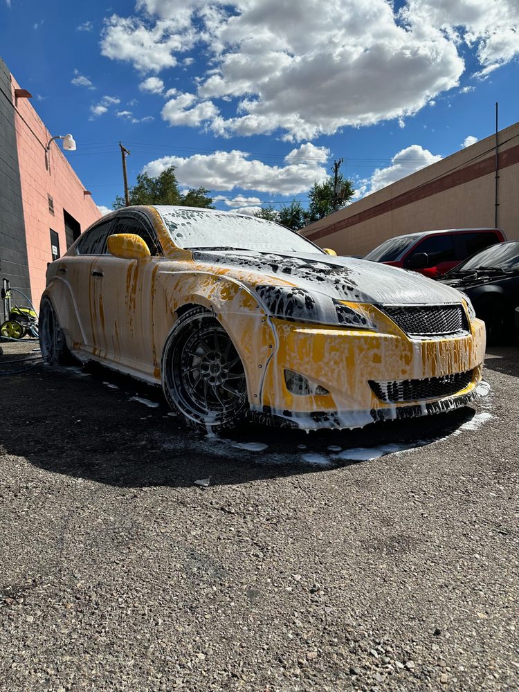 WRAP HEADS - Updated December 2025 - 13 Photos - 301 Wyoming Blvd NE ...