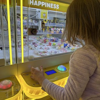 DUCK - Updated July 2025 - 48 Photos & 25 Reviews - 1004 Diffley Rd ...