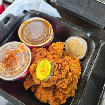 LOVEBIRD - ALMOST FAMOUS CHICKEN - Updated April 2025 - 509 Photos ...