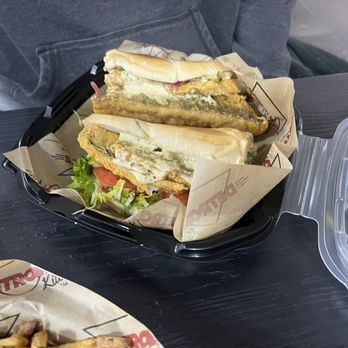 DETROIT 75 KITCHEN - Updated December 2025 - 65 Photos & 47 Reviews ...