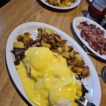 THE HAMILTON DINER - Updated June 2025 - 67 Photos & 69 Reviews - 1641 ...