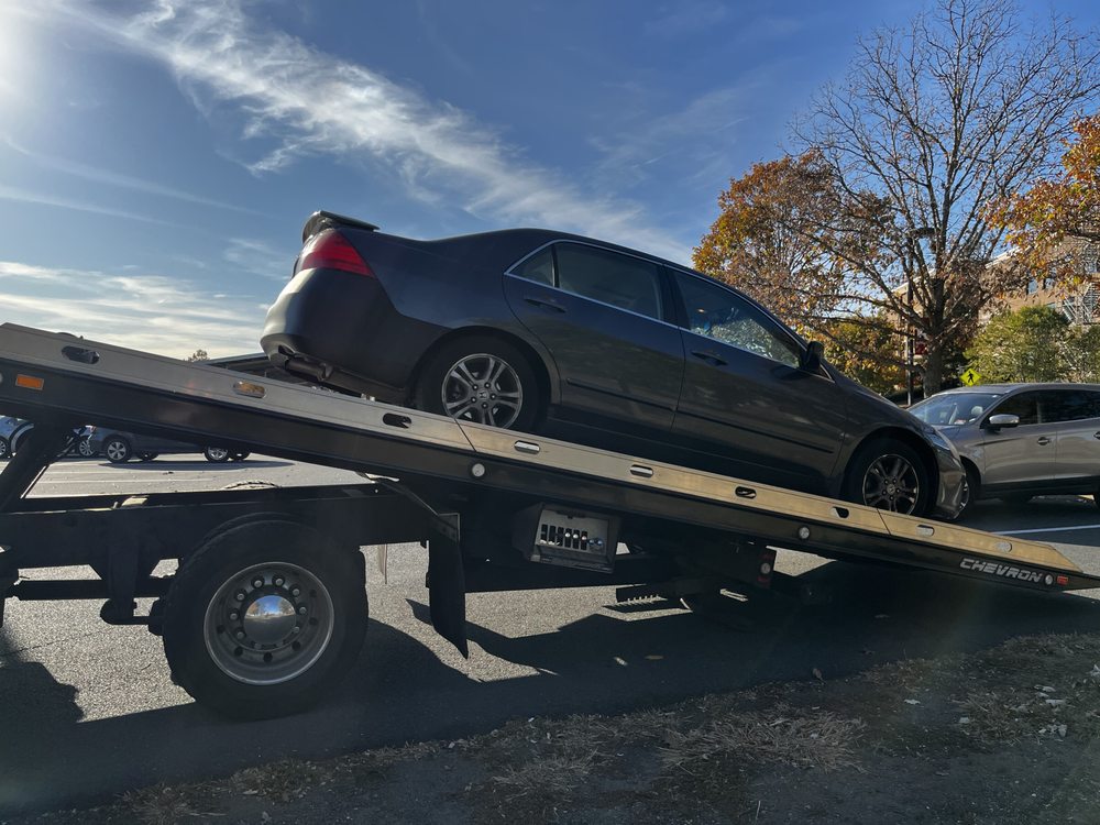 ULTIMATE AUTO BODY - Updated July 2025 - 35 Reviews - 151 River Rd ...