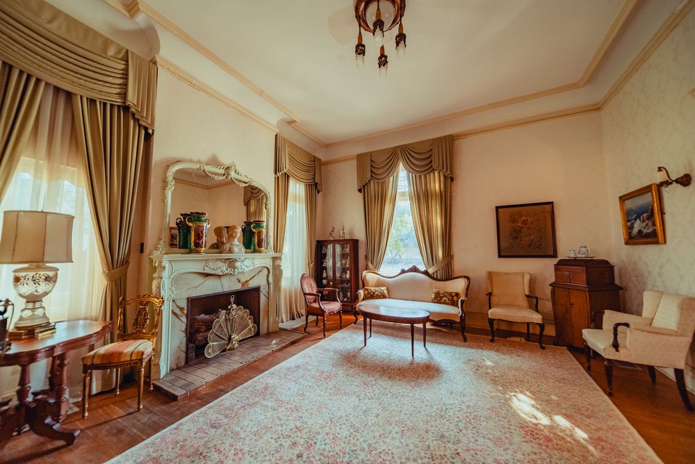 ALEXANDER MANSION - Updated October 2025 - 37 Photos - 4607 Ross Ave ...