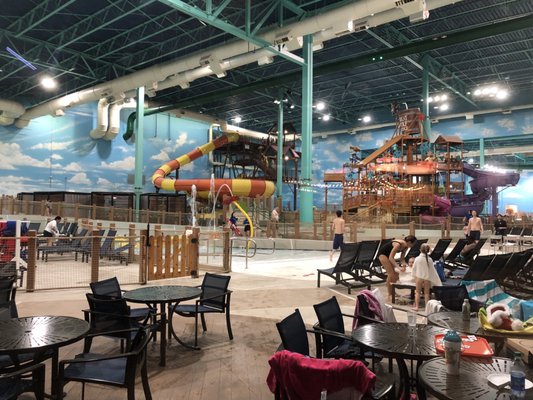 GREAT WOLF LODGE - Updated May 2025 - 402 Photos & 439 Reviews - 1700 ...