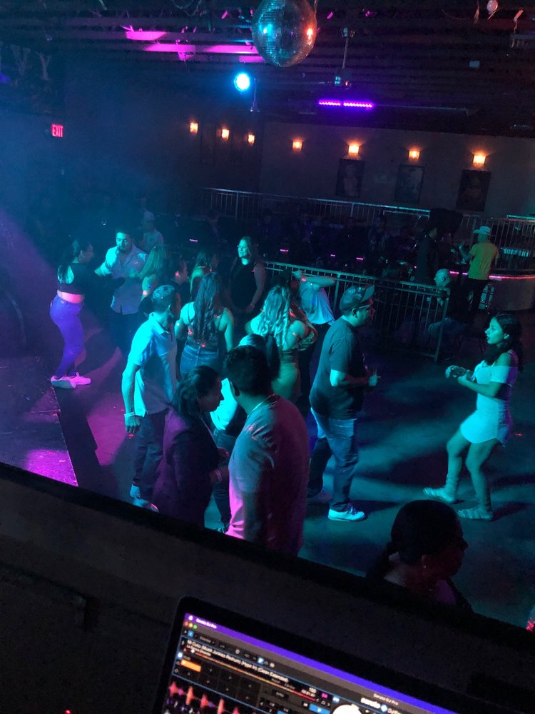 ENVY NIGHTCLUB AND LOUNGE - 12 Photos - 792 W Pioneer Blvd, Mesquite ...