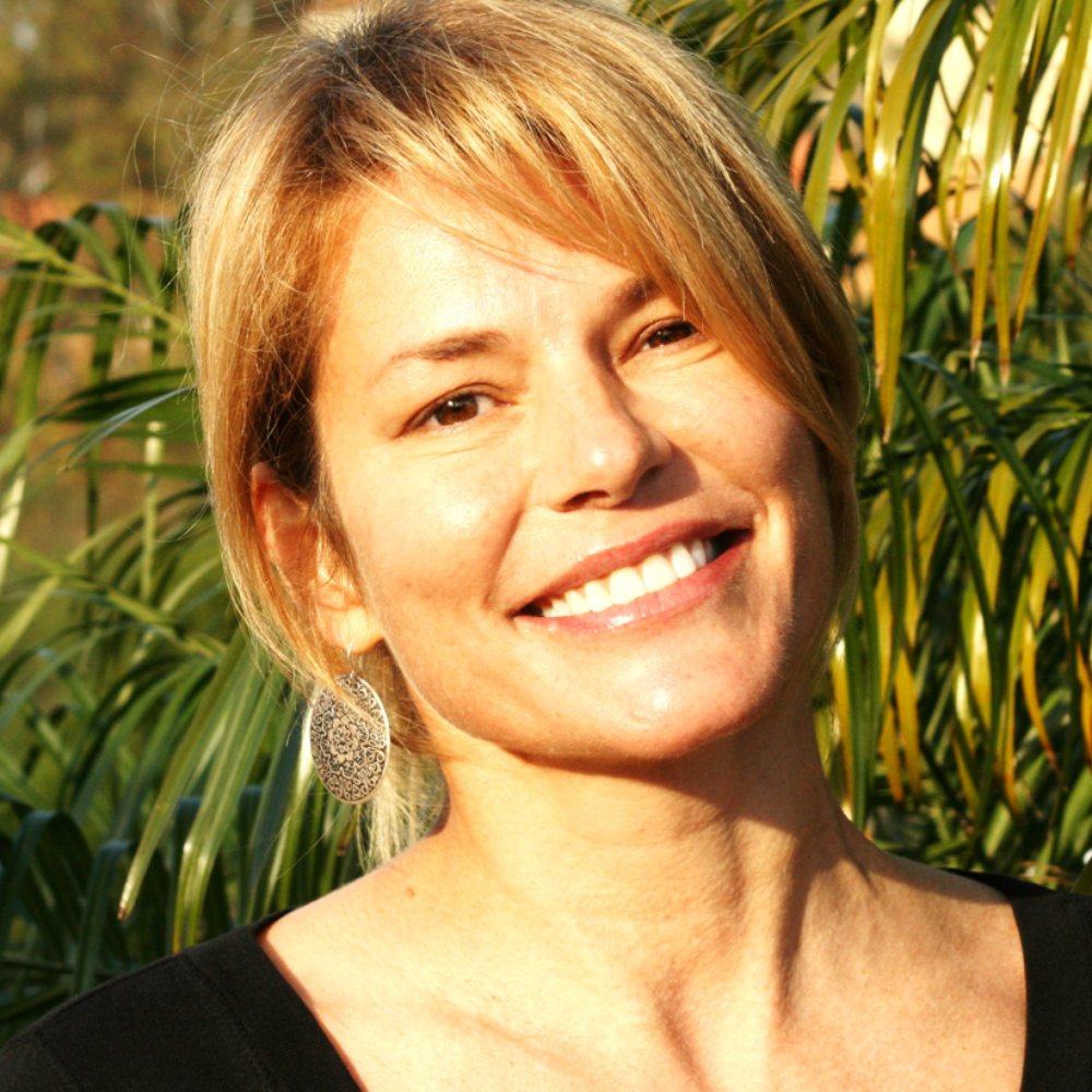 Anna Estrada's Instagram, Twitter & Facebook on IDCrawl