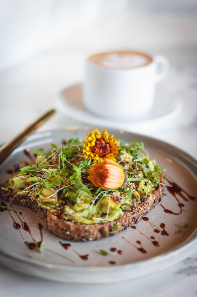 EDISON HOUSE - Updated December 2025 - 54 Photos & 14 Reviews - 335 S ...