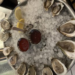MERMAID OYSTER BAR - Updated September 2025 - 406 Photos & 192 Reviews ...