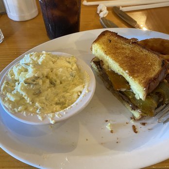 DAM KORNER CAFE - Updated May 2025 - 95 Photos & 110 Reviews - 6303 ...