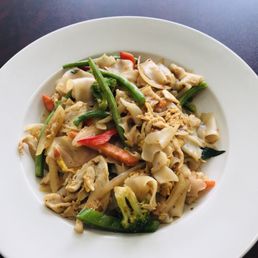 THAI TANIC CUISINE - 655 Photos & 79 Reviews - 784 E Main St, Meriden ...