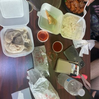 LITTLE PANDA CHINESE RESTAURANT - Updated December 2025 - 19 Photos ...