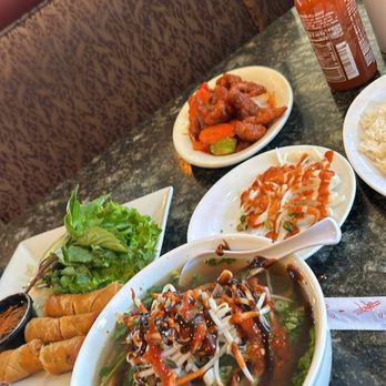 PHO CHANDLER - Updated March 2025 - 656 Photos & 968 Reviews - 4055 S ...