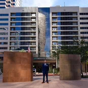 EMBASSY SUITES BY HILTON PHOENIX DOWNTOWN NORTH - Updated April 2024 ...
