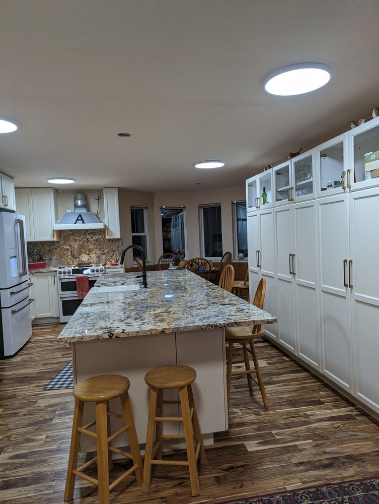 CONTOUR COUNTERTOPS - Updated July 2025 - 26 Reviews - 1530 Center St ...