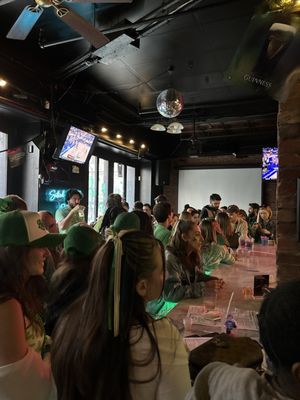 THE BROWNSTONE - Updated December 2025 - 19 Photos & 24 Reviews - 114 ...