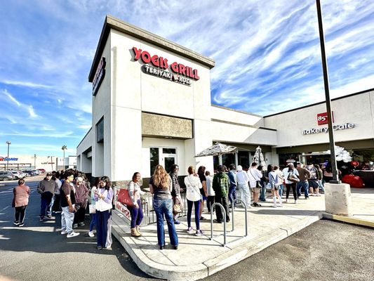 85°C BAKERY CAFE-ARROWHEAD RANCH - Updated January 2026 - 142 Photos ...