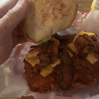 ARMADILLOS TEXAS STYLE BURGERS - Updated December 2025 - 238 Photos ...