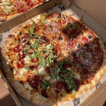 SURF RIDER PIZZA - Updated December 2025 - 630 Photos & 769 Reviews ...