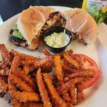 DRAKE DINER - Updated March 2025 - 231 Photos & 307 Reviews - 1111 25th ...