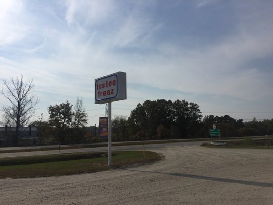 TASTEE FREEZ - Updated August 2024 - 17700 King Hwy, Saxe, Virginia ...