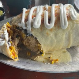 NACHO HIPPO - Updated October 2025 - 597 Photos & 744 Reviews - 850 N ...