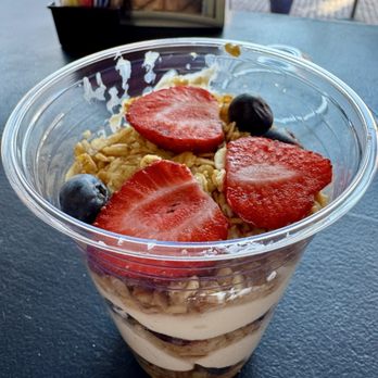 THE RED LINE CAFE - Updated November 2025 - 132 Photos & 275 Reviews ...